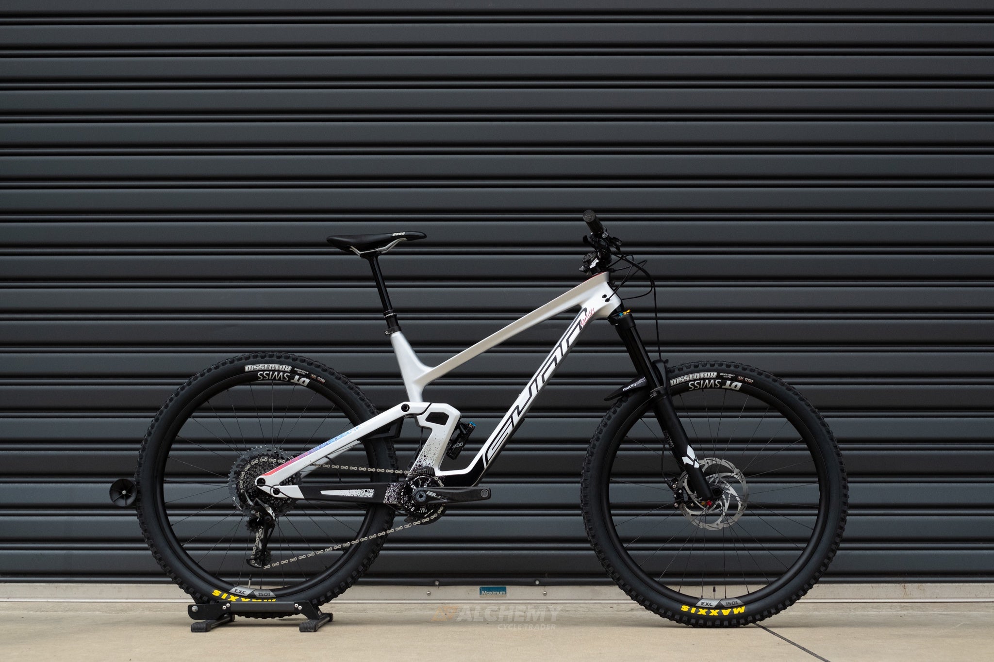 Sunn Kern EN Factory Large 2020 - Alchemy