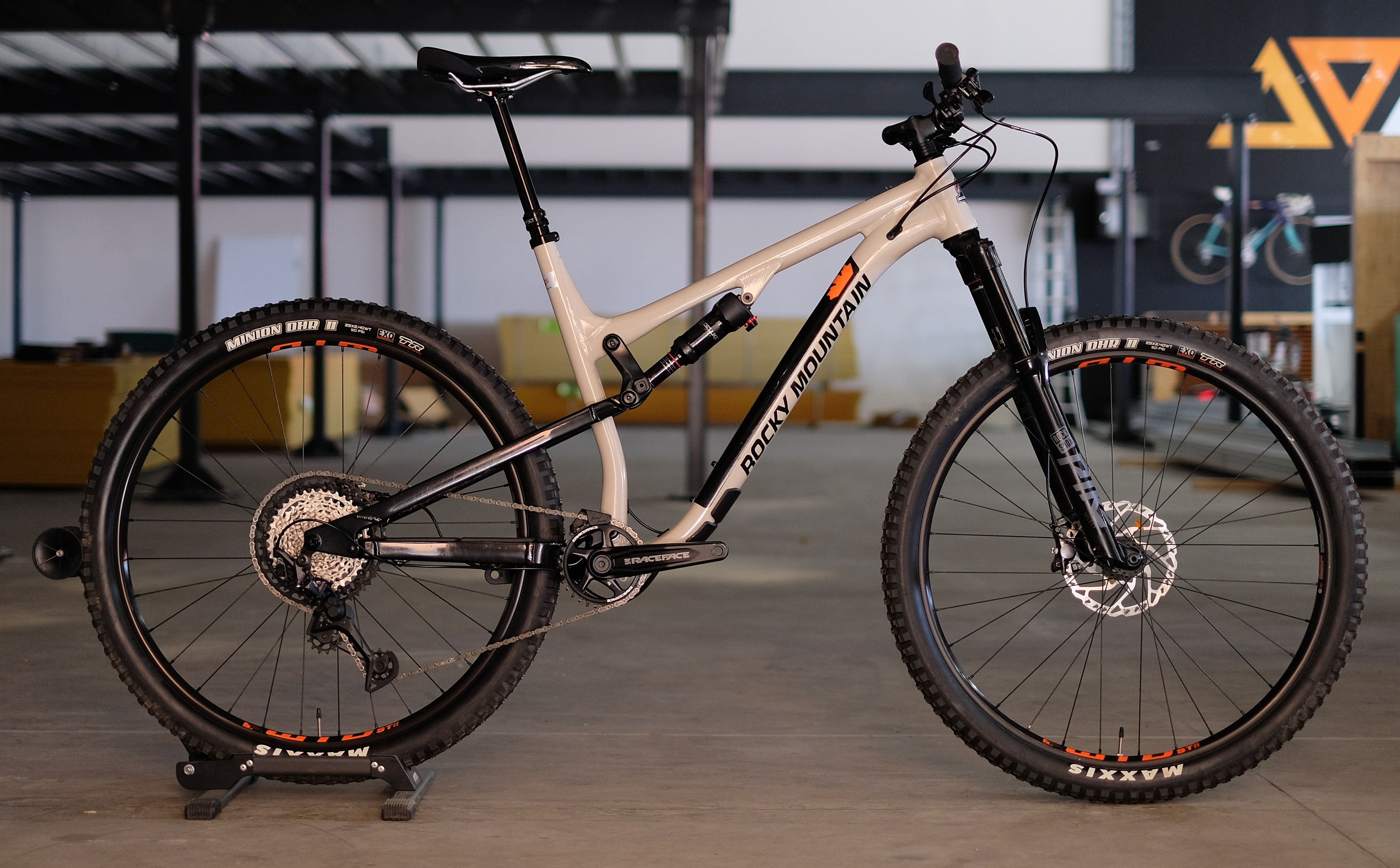 Rocky Mountain Instinct Alloy 50 XL 2020 - Alchemy