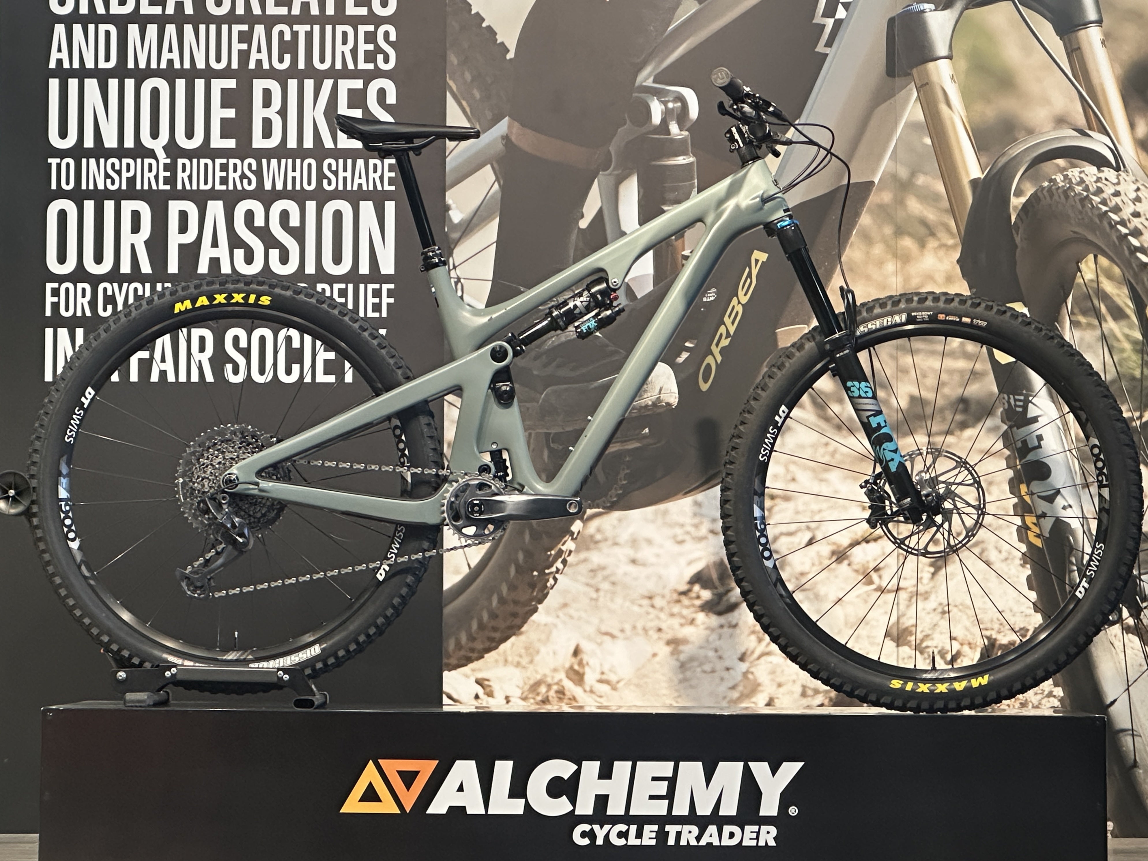 Yeti SB130 CLR Large 2023 - Alchemy Cycle Trader